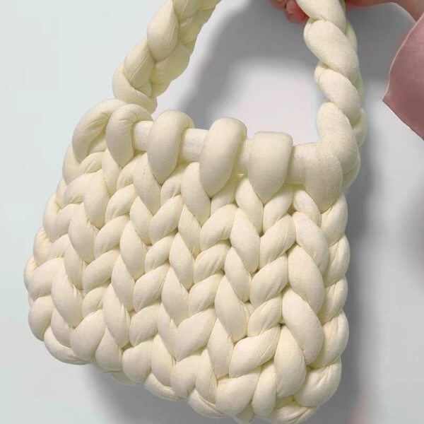 Chunky Knit Bag Making Workshop Sydney | Gifts | ClassBento