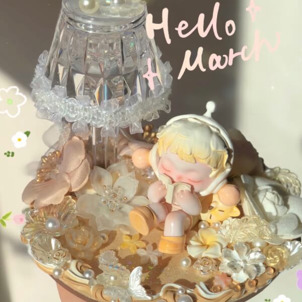 Cream Glue Workshop: Design Your Own Lamp Sydney | Gifts | ClassBento