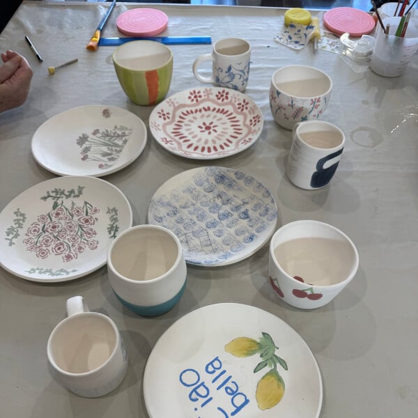 Glaze Ceramics and Sip Class Sydney | Gifts | ClassBento