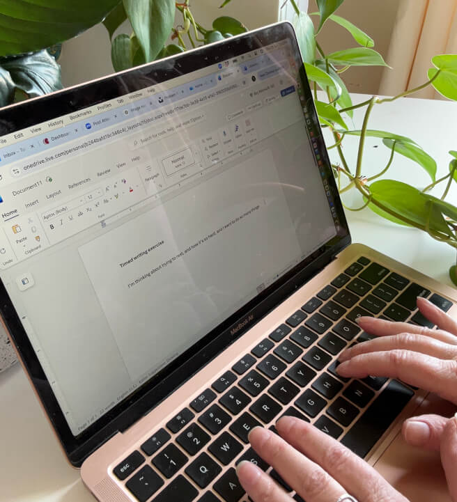 Creative Writing Workshop | Online class | Gifts | ClassBento