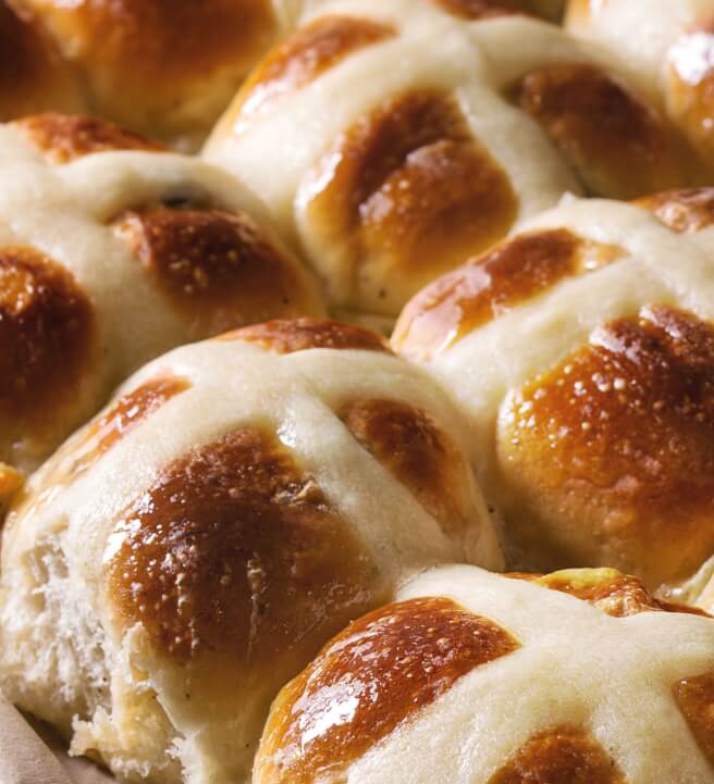 Make Your Own Hot Cross Buns Workshop Melbourne | Gifts | ClassBento