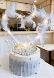 Valentine's Cake Decorating Workshop Melbourne | Gifts | ClassBento