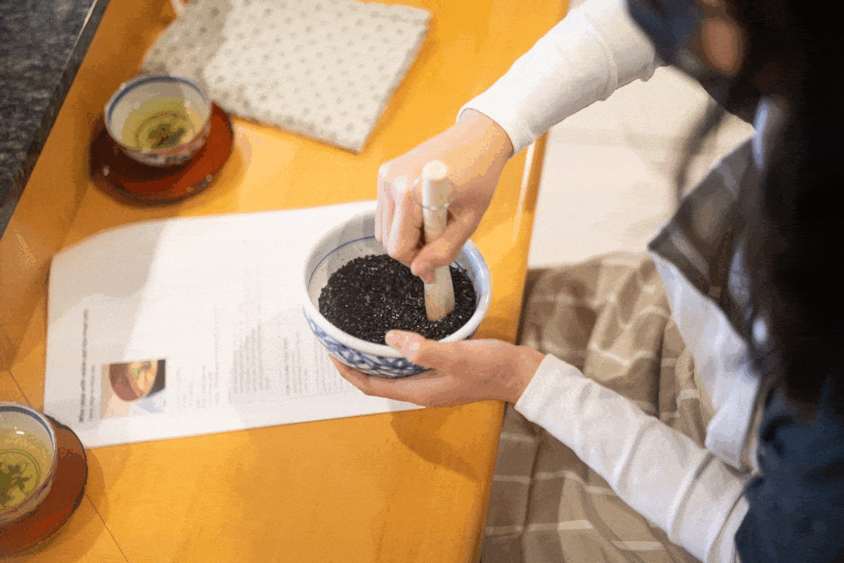 4 Feel-good Ways to Save Money on Groceries | ClassBento