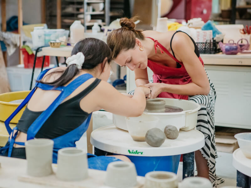 Plan a Perfect Date in Melbourne with Pottery Classes | ClassBento