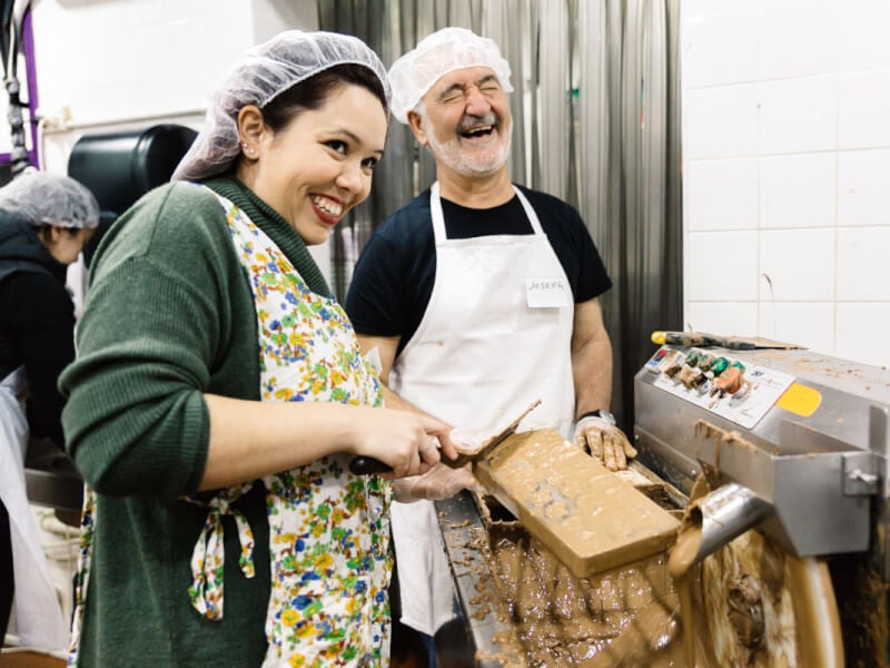 Chocolate Making Classes and Courses Sydney | ClassBento